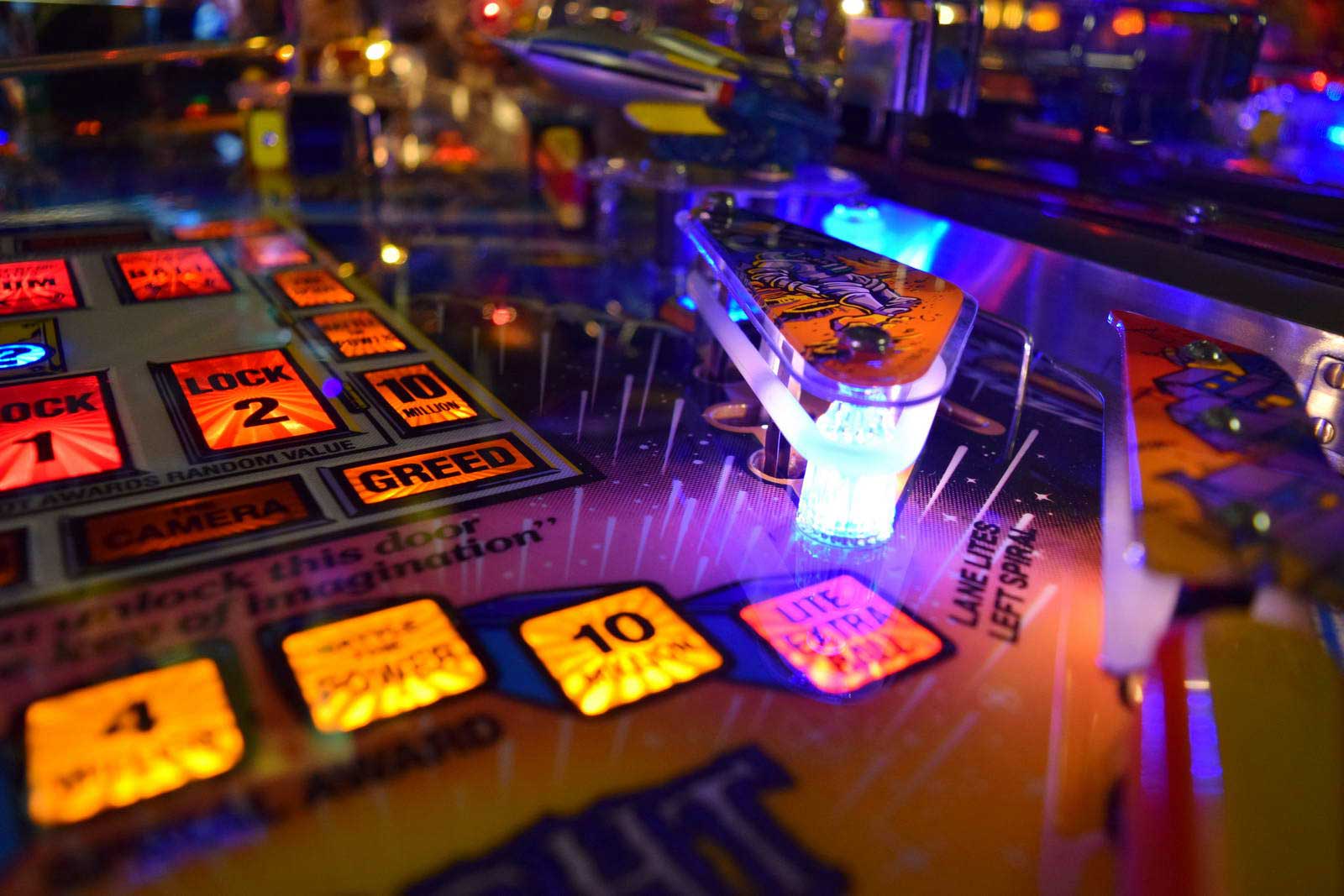 Flipper - Flipperautomaten - Pinball - Kaufen: Twilight Zone - Bally