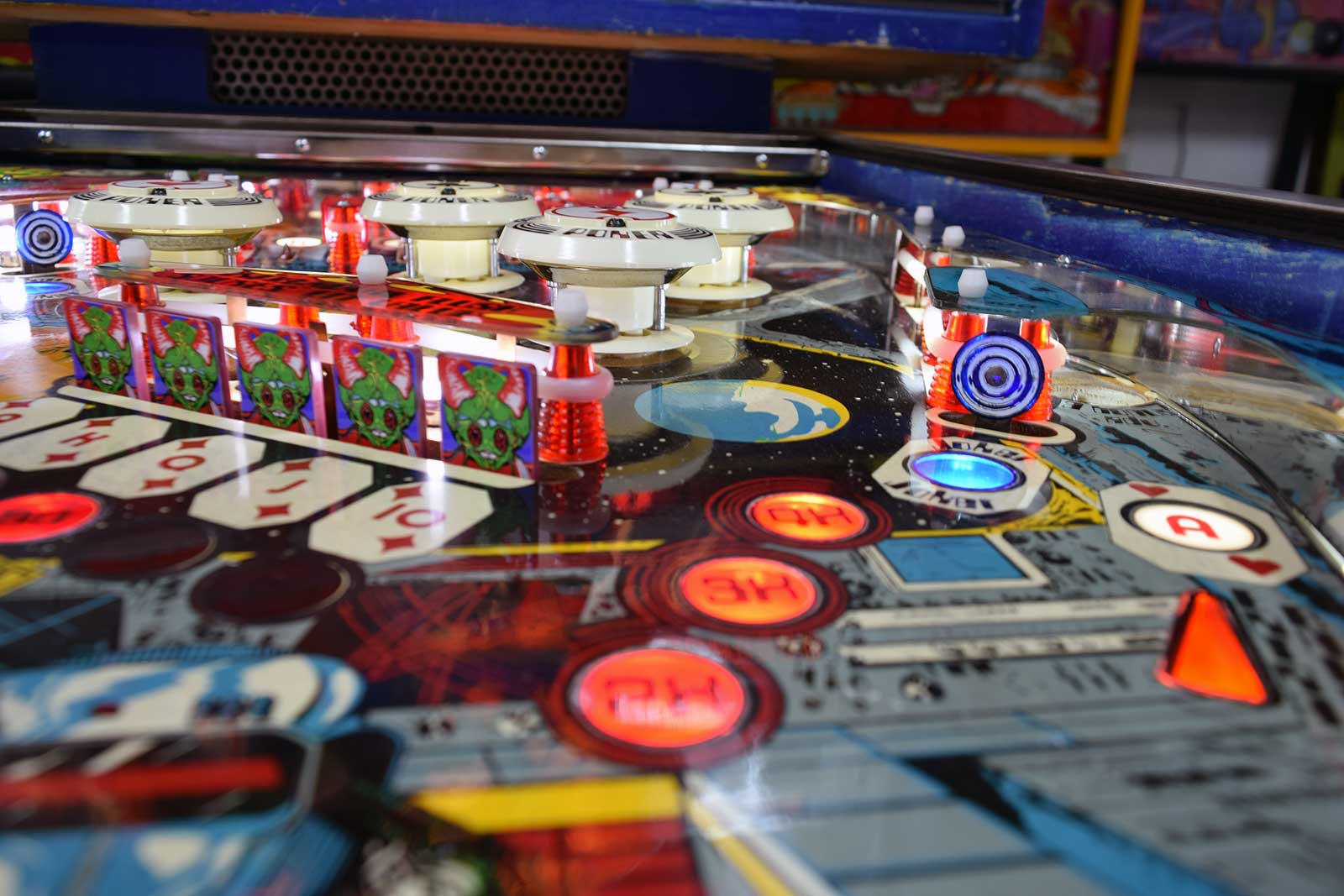 Flipperautomat Williams Alien Poker, 1980 kaufen bei Pinball-Dreams