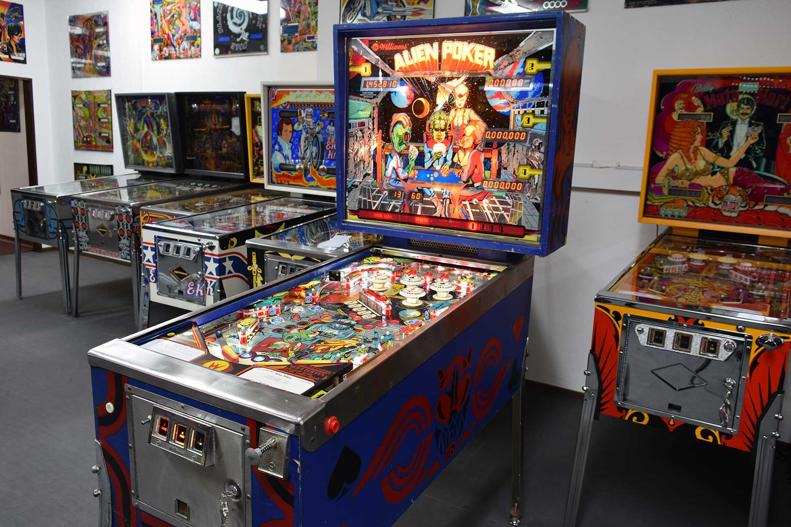 Flipperautomat Williams Alien Poker, 1980 kaufen bei Pinball-Dreams