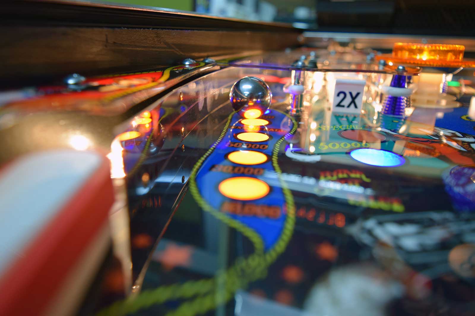 Flipper - Flipperautomaten - Pinball - Kaufen: Eight Ball Deluxe - Bally